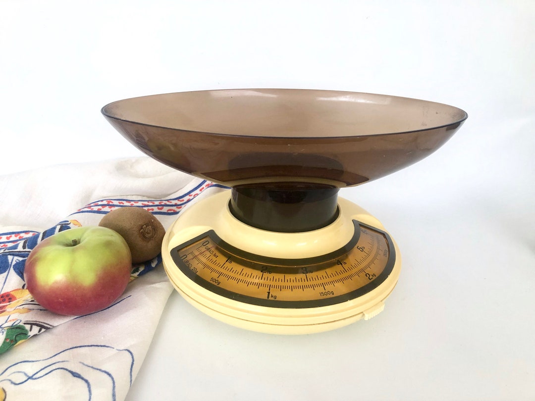 Mid Century Plastic Kitchen Food Scale With Smokey Gray Bowl / Dieter’s ...
