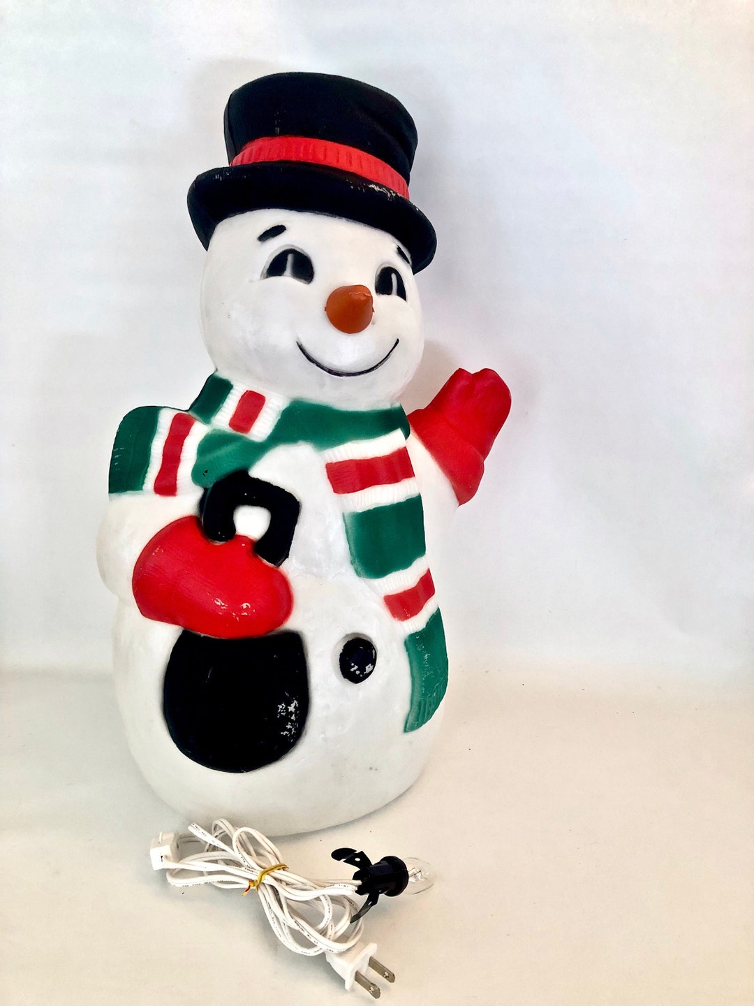 20" 1997 TPI Waving Snowman / Blow Mold Snowman With Top Hat, Scarf ...