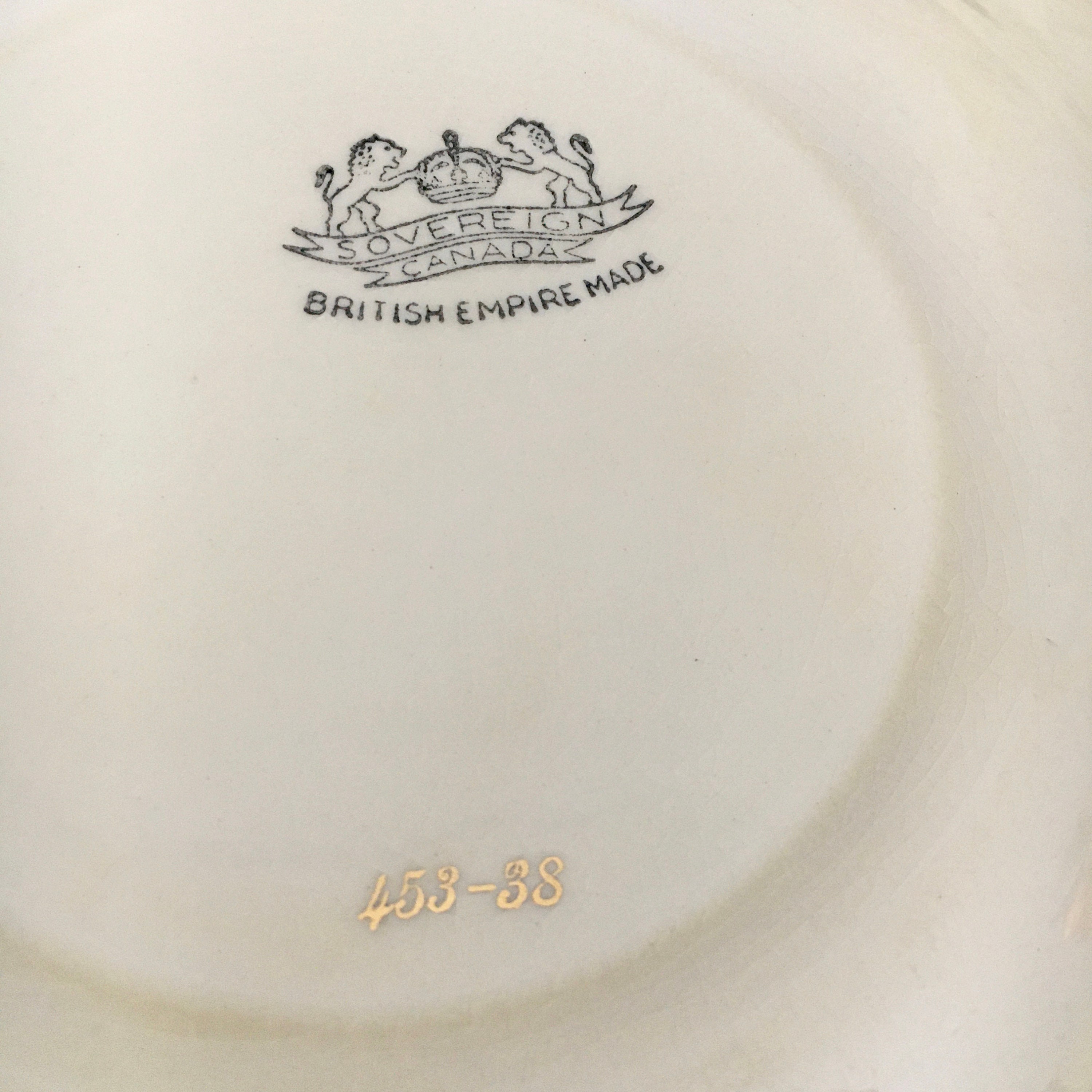 2 X Sovereign Canada British Empire Made Dinner Plates / Cross | Etsy ...