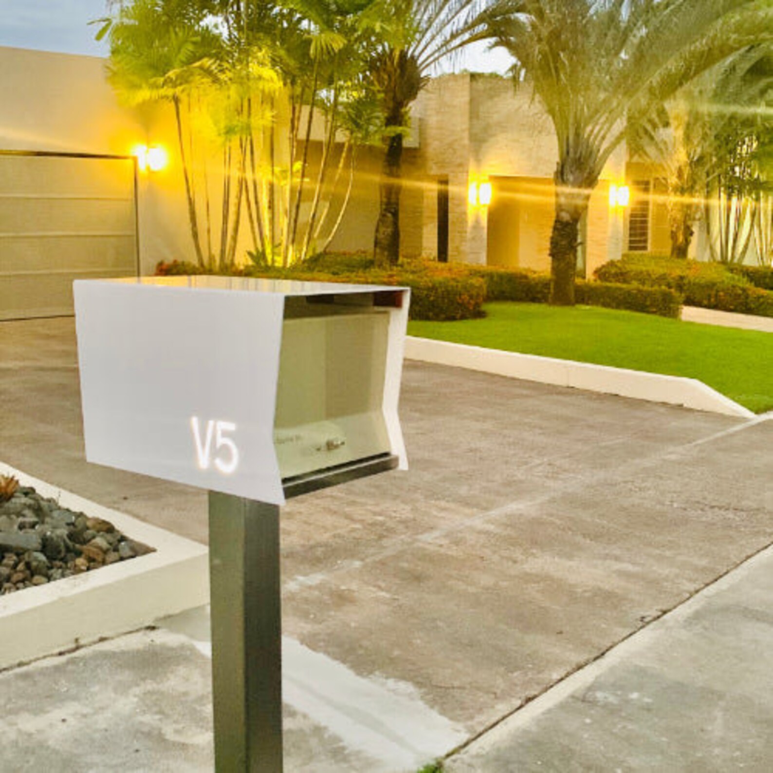 Retrobox in WHITE: is a Midcentury Modern Contemporary Retro Designed ...