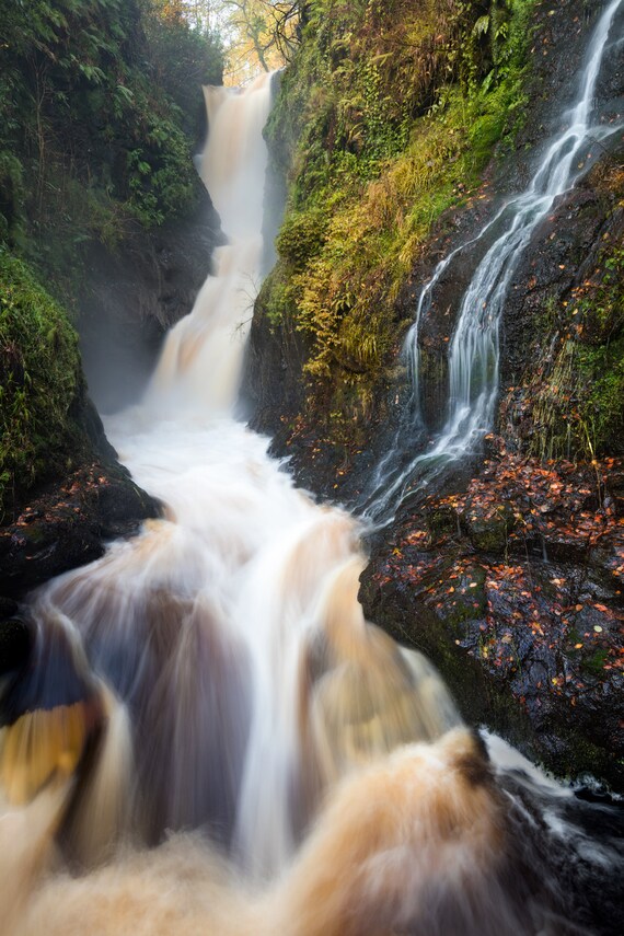 Cascada Ess Na Larach