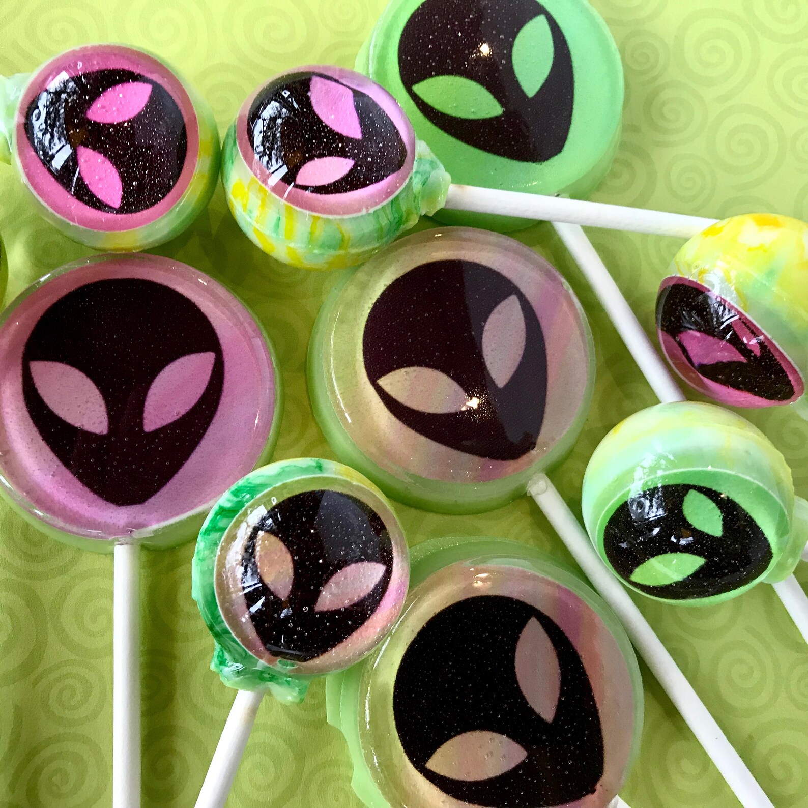 Alien Lollipops 6-piece Set by I Want Candy! - Etsy