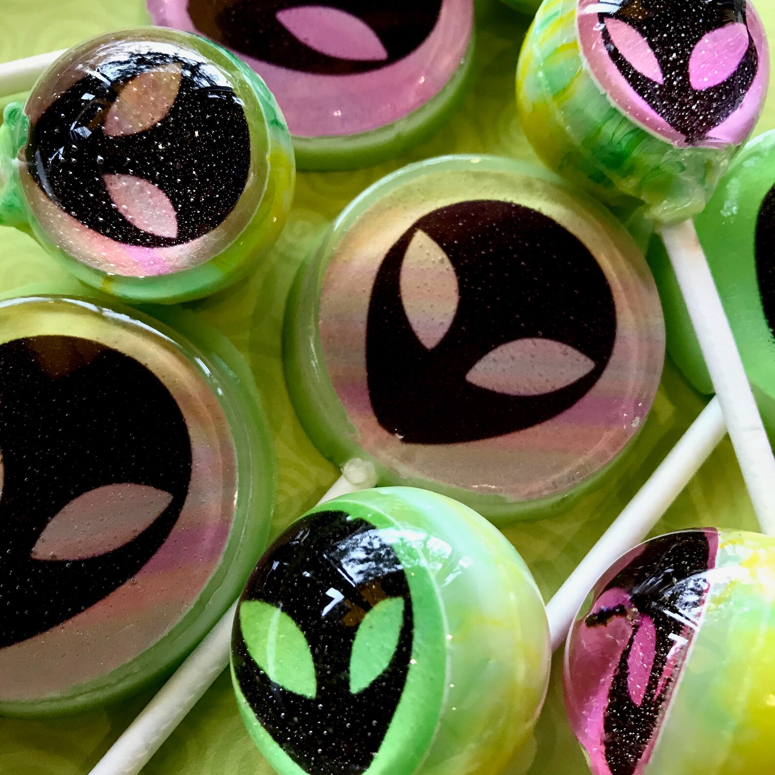 Alien Lollipops 6-piece Set by I Want Candy! - Etsy