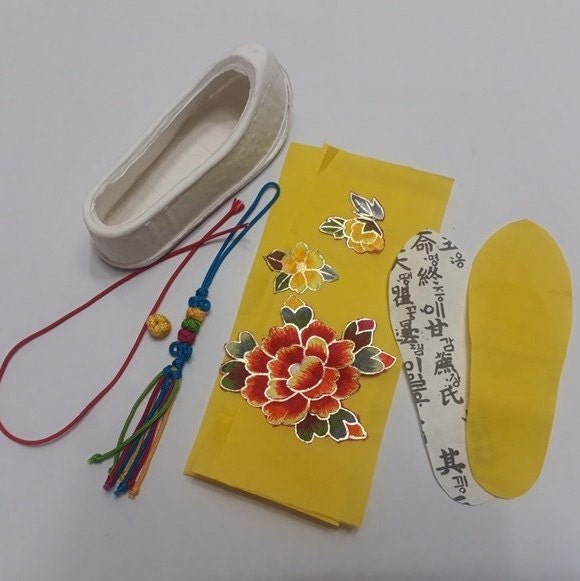 Korea Hanji Craft HJ Hanji Craft Flower Shoe Ornament for Home - Etsy ...