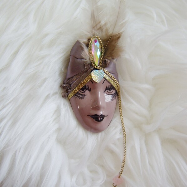 Face Mask Brooch - Etsy