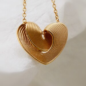 14k/18k Gold Heart Pendant Necklace - Twisted Italian Design - Etsy