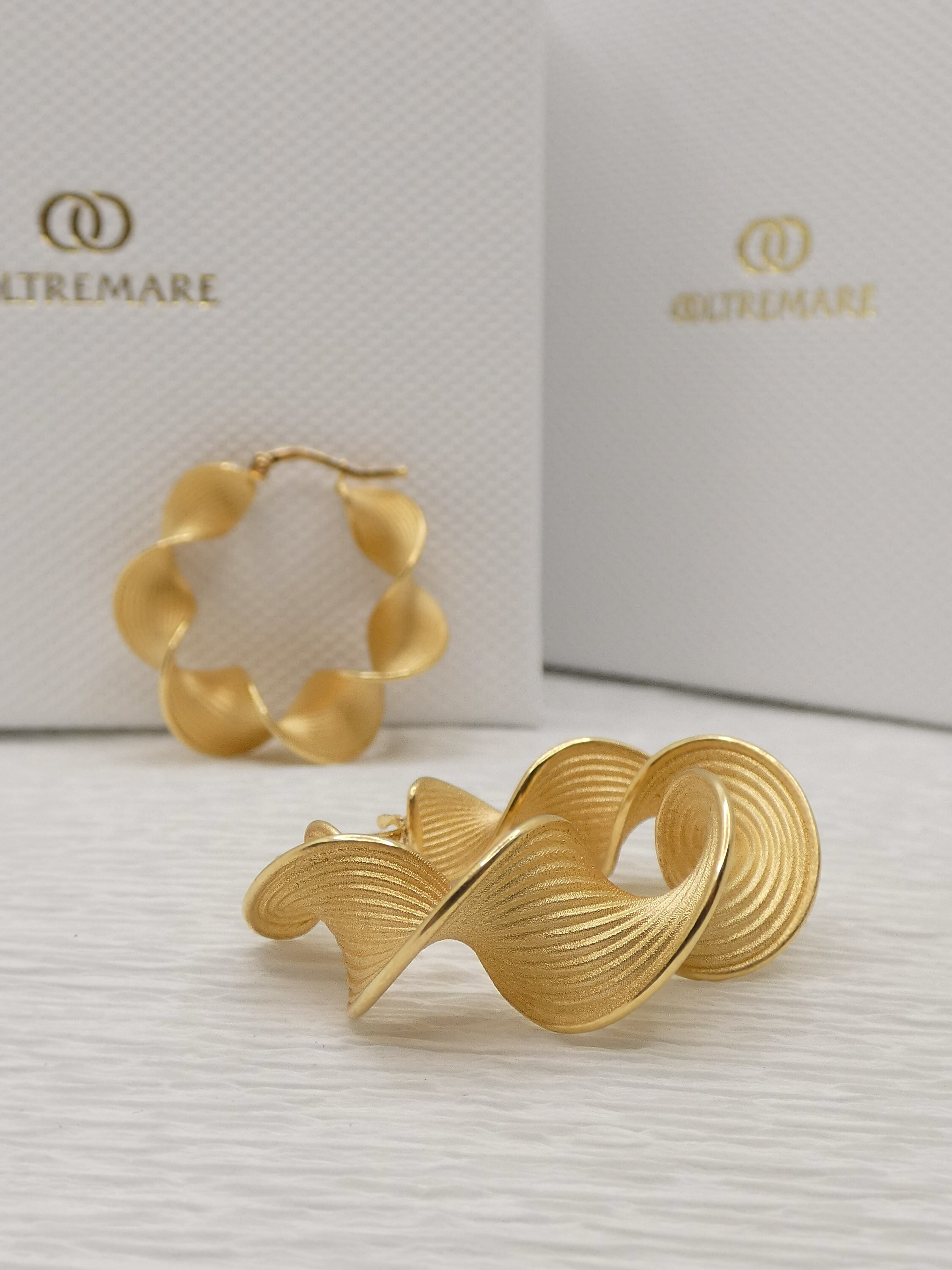 Italian 18k Gold Twisted Hoop Earrings: Large Textured Hoops - Etsy