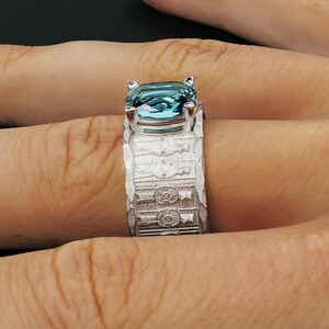 Persian Gold Men's Ring: Blue Topaz, Achaemenid Warriors - Etsy