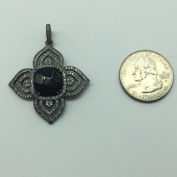 White Topaz Pava Charm,925 Sterling Charm,white Topaz Charm White Topaz Pava Charm,925 Sterling Charm,white Topaz Charm