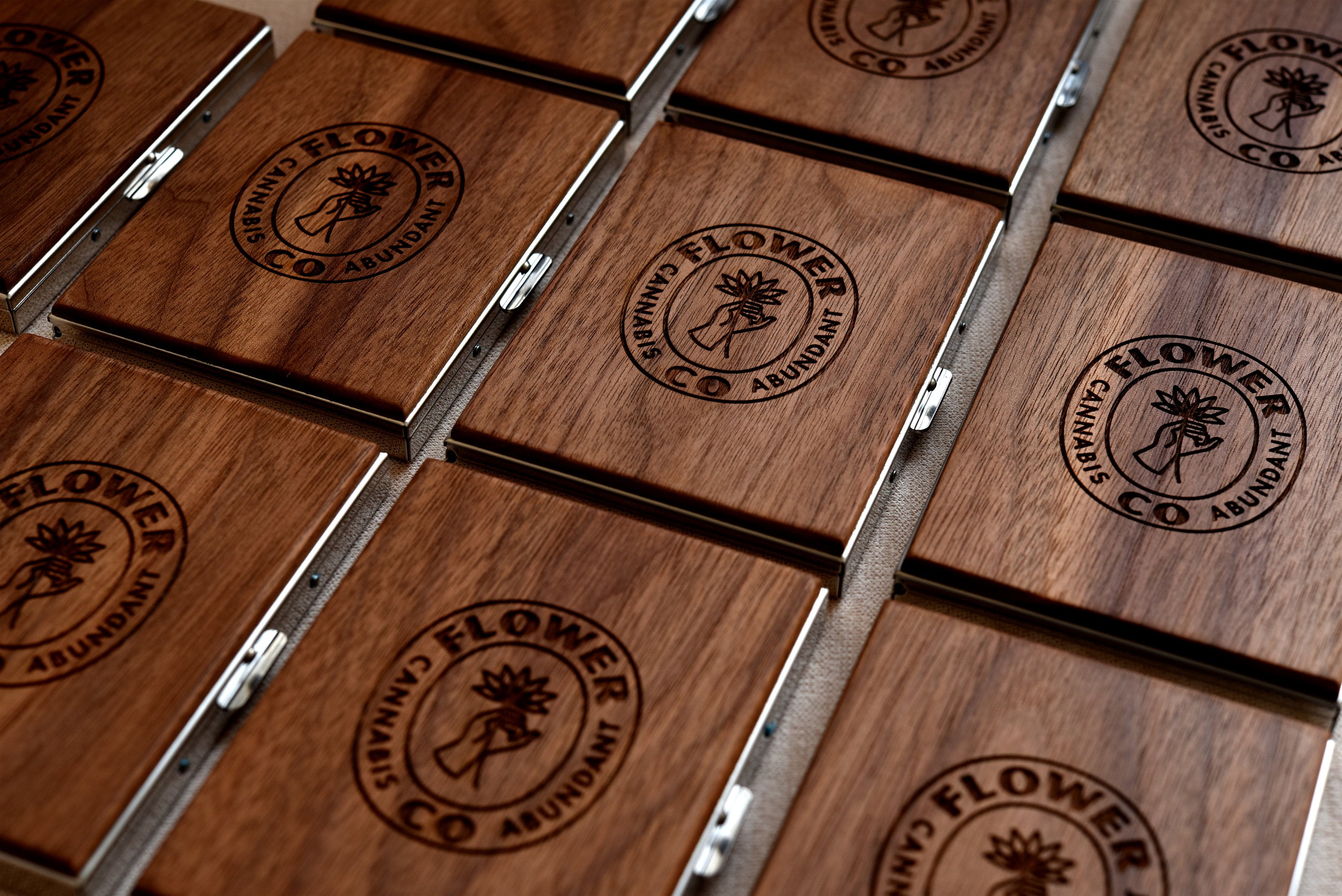 Personalized Cigarette Case Wood Cigarette Box Metal | Etsy