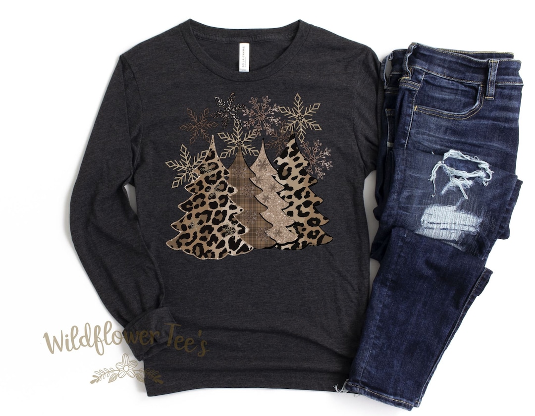 Women's LEOPARD CHRISTMAS TREES Limited Time Cute Chic Winter Holiday ...