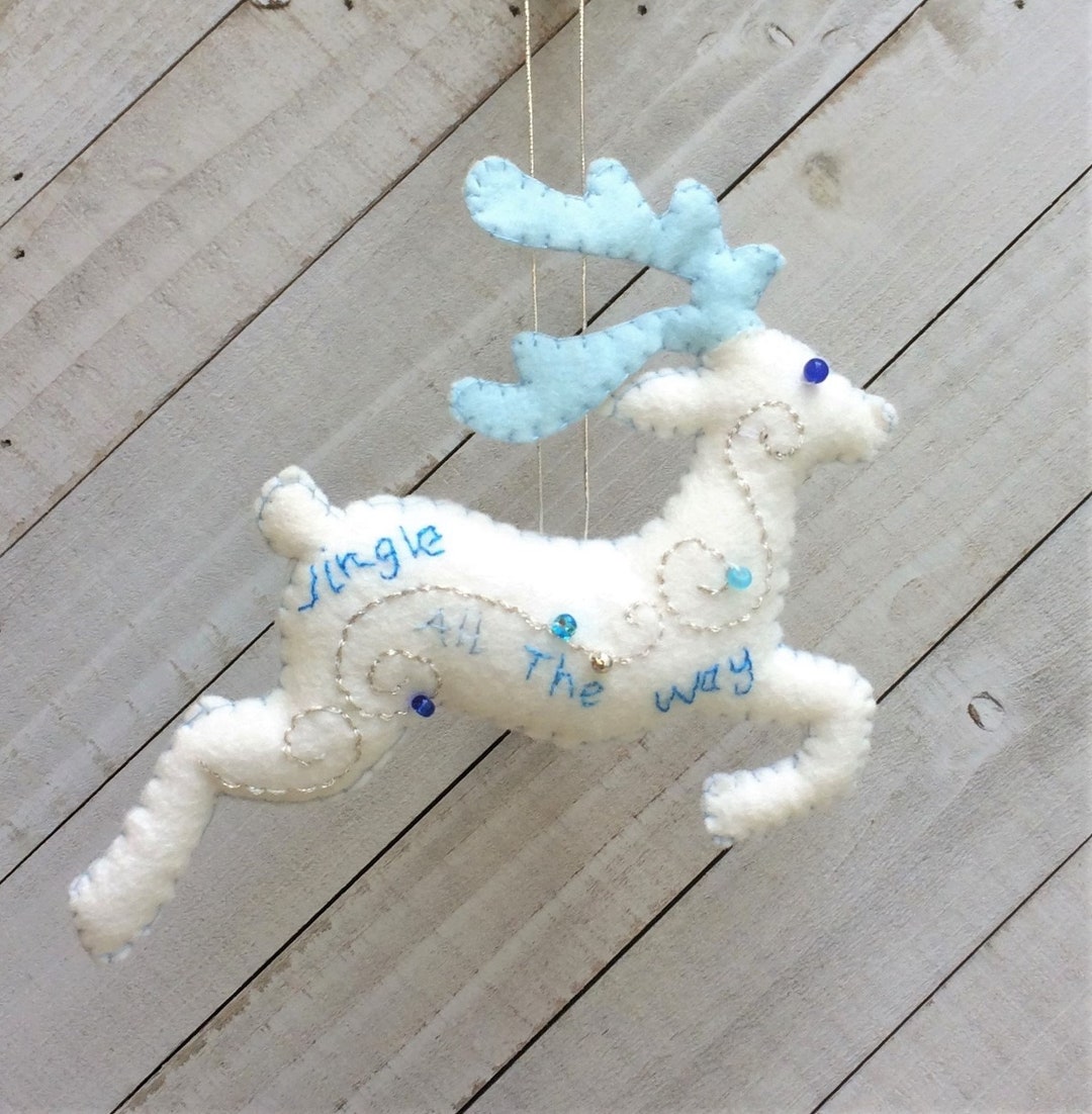Reindeer Christmas Ornament Kit DIY, Felt Embroidery Sewing Pattern ...