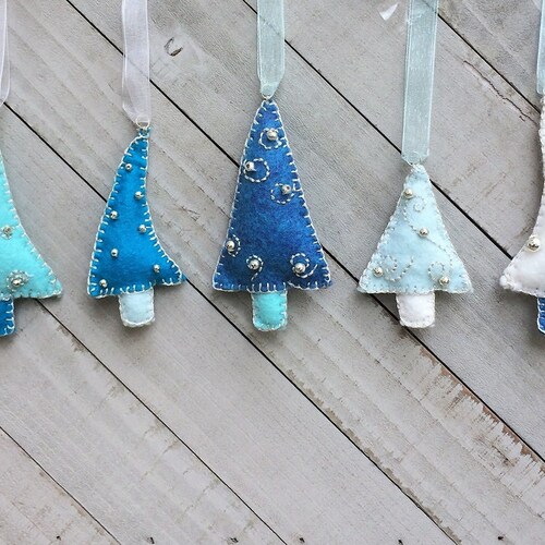 Reindeer Christmas Ornament Kit DIY Felt Embroidery Sewing - Etsy