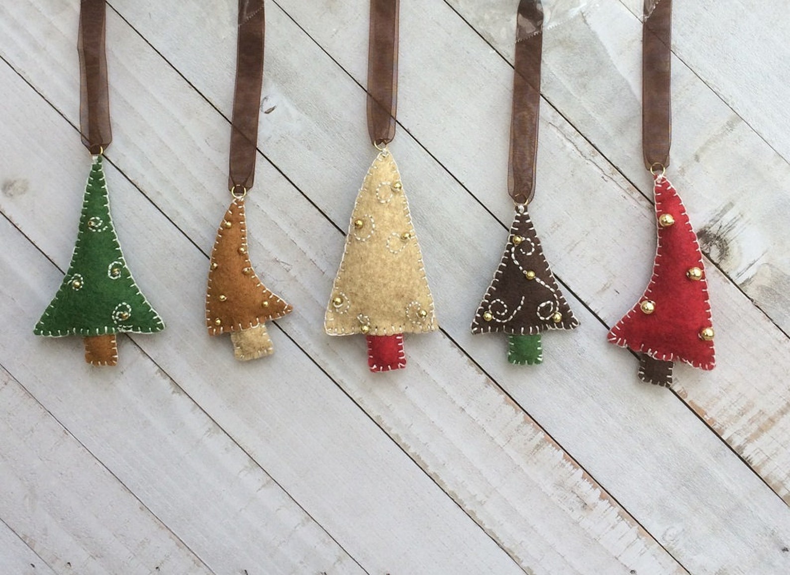 Christmas Ornament Kit DIY Makes 5 Mini Trees Gold Accents | Etsy