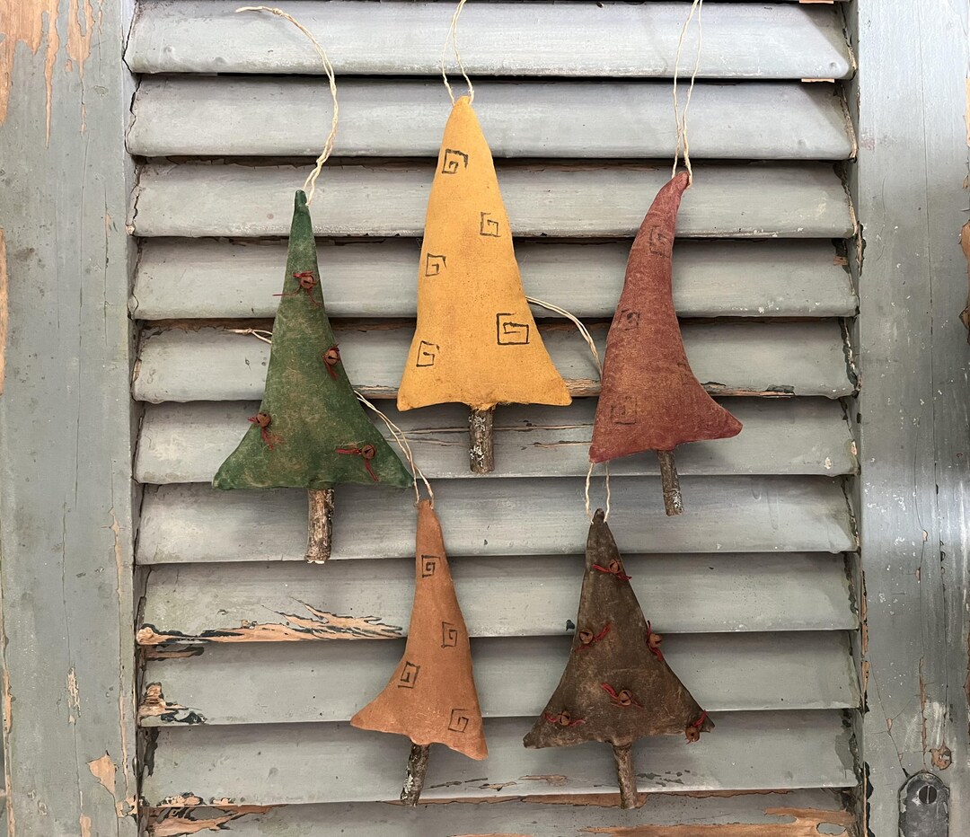 Primitive Christmas Tree Ornaments, Farmhouse Country Holiday Decor Set ...