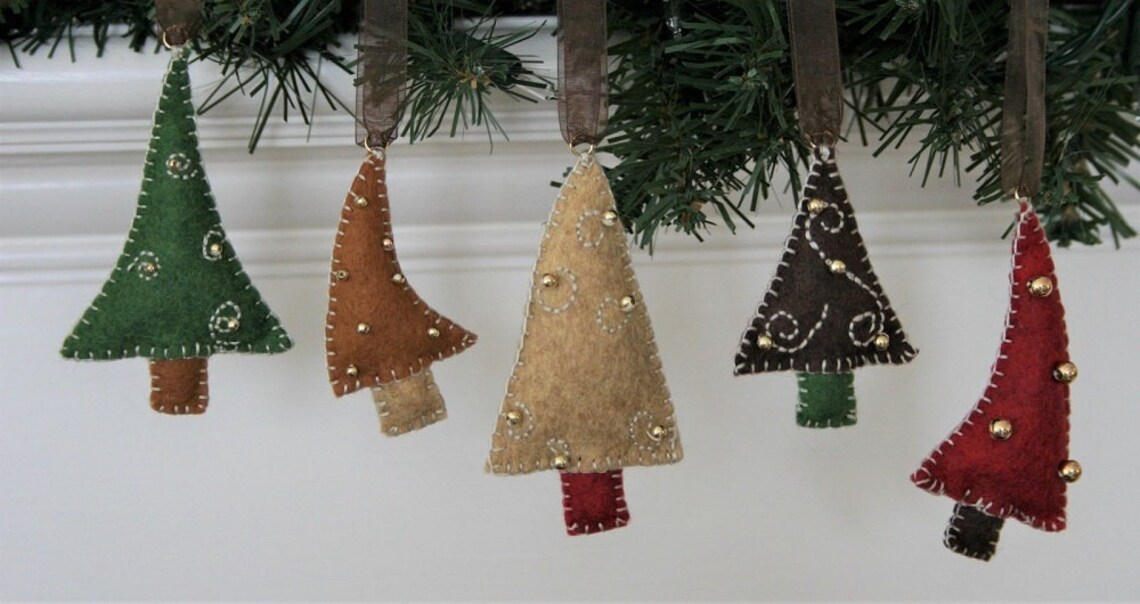 Christmas Ornament Kit DIY Makes 5 Mini Trees Gold Accents | Etsy