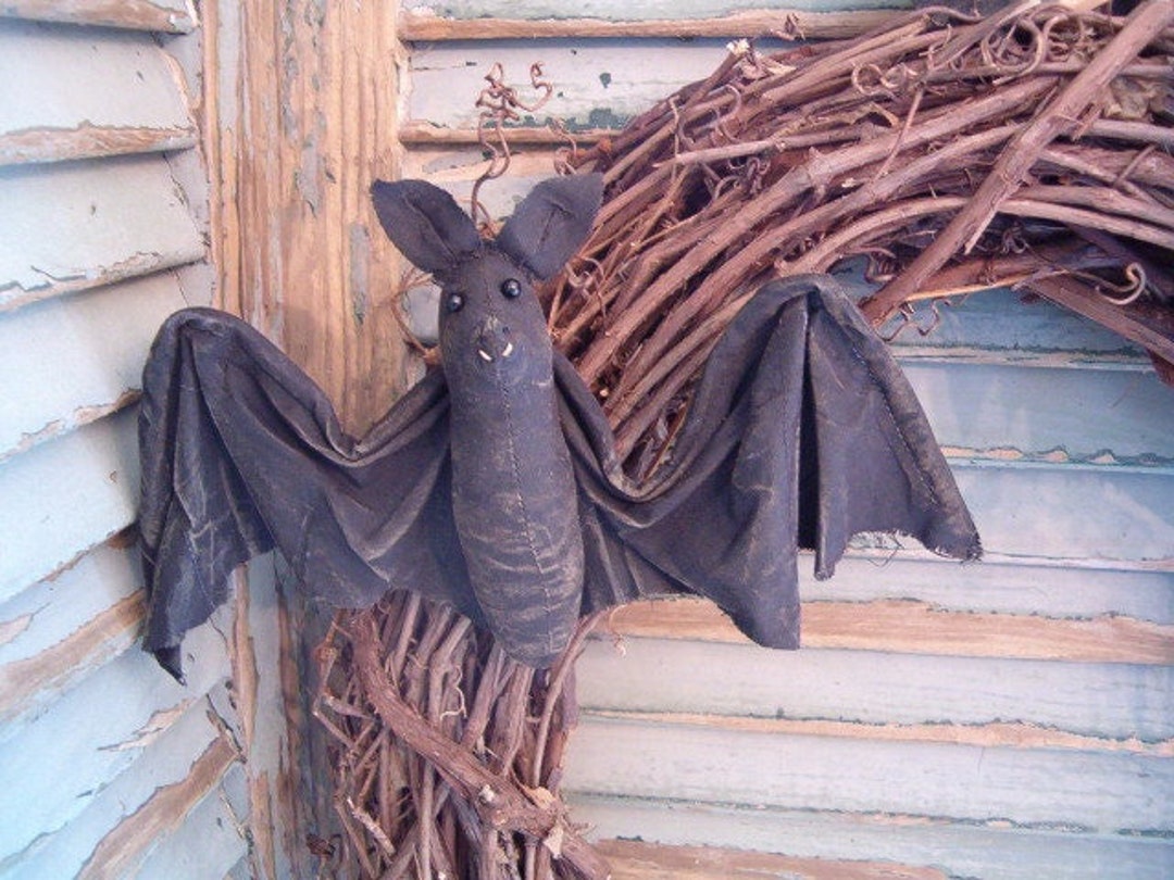 Primitive Halloween Bat, Handmade Hanging Fall Decor, Bat Ornies, Bowl ...