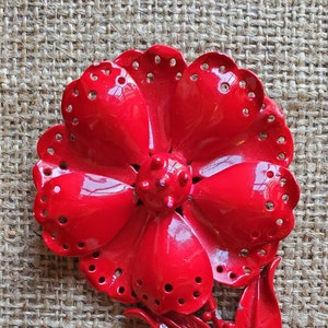 Flower Power Large Vibrant Red Flower Brooch - Etsy