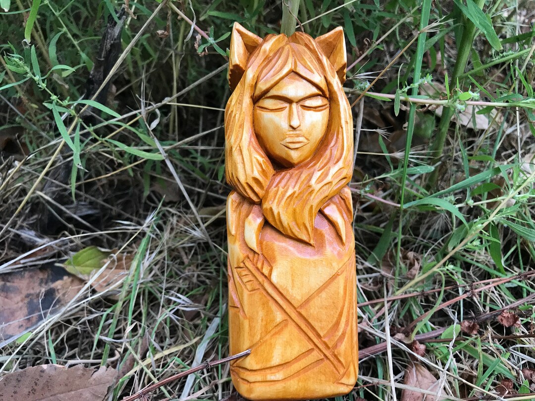 Skadi Home Altar Thiazzi Njord Loki Loci Elder Edda - Etsy