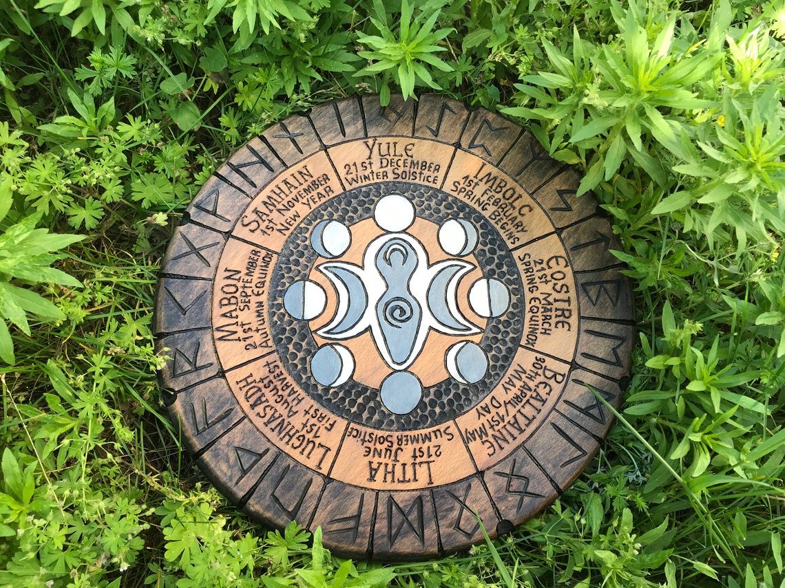 Hecate Wheel of the Year Altar Runes Paganpaganism - Etsy Singapore