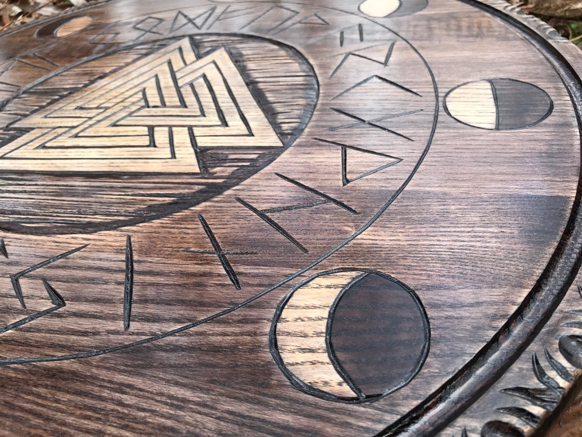 Altar Board VALKNUT in the Runic Circle Phases of the Moon - Etsy