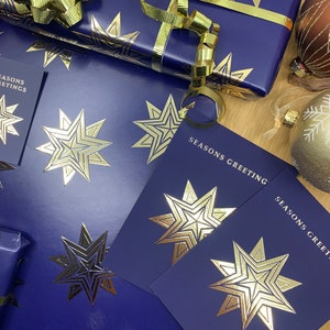 Luxury Gold Foil Star Wrapping Paper With FREE Gift Tags, Perfect for ...