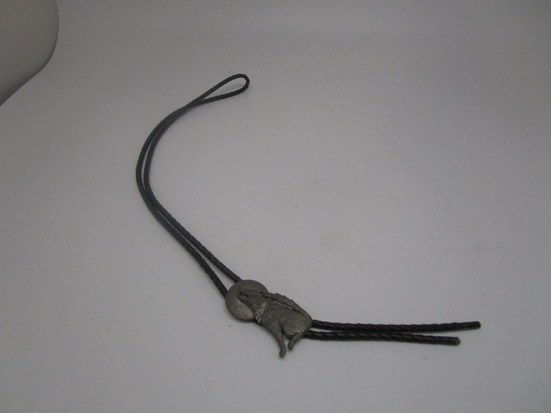 Vintage Western Bolo Tie Howling Wolf - Etsy