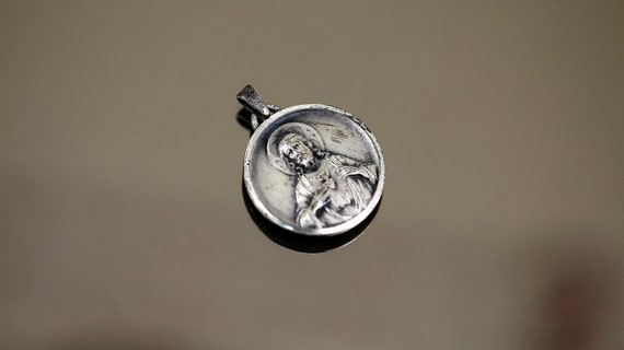 Vintage Flat Beautiful Round Icon God Jesus Two Sided… - Gem