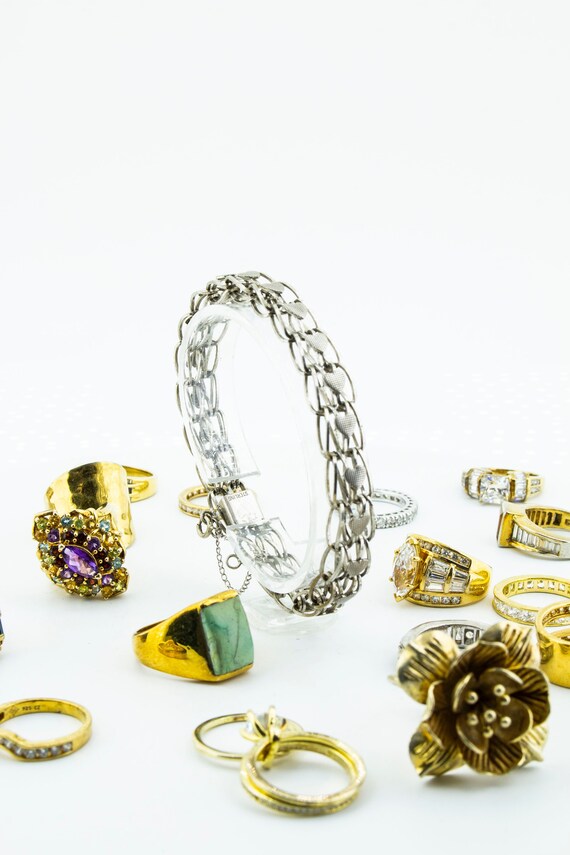 vintage shiny open cut - Gem