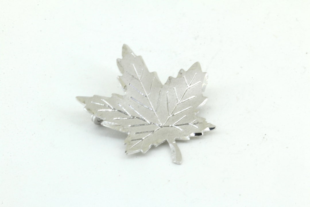 Vintage Shiny Bright Maple Leaf Design Brooch Silver BB 815 - Etsy
