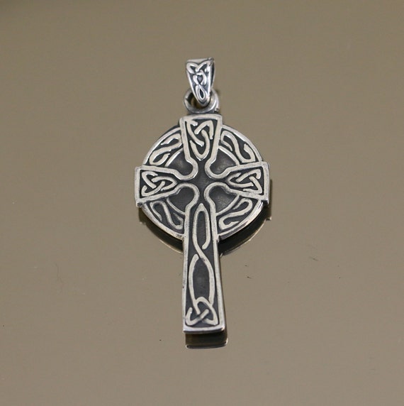 Scottish Cross Design