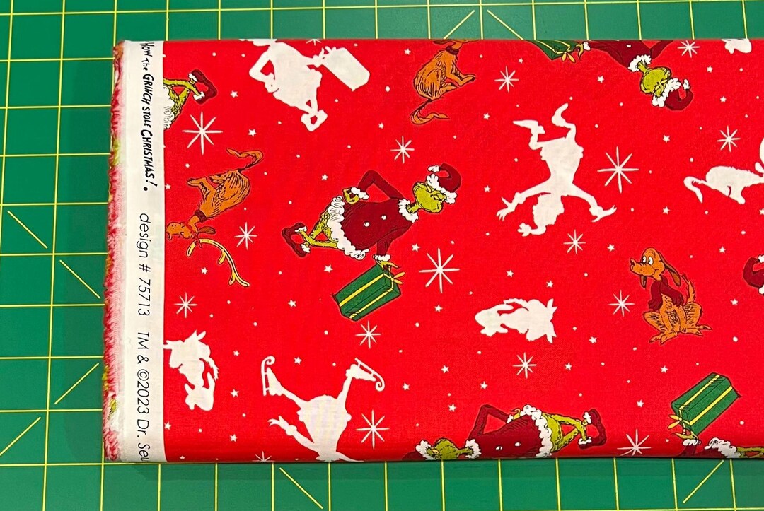 Starry Night Licensed Grinch Red Christmas 100 Cotton Fabric Fat