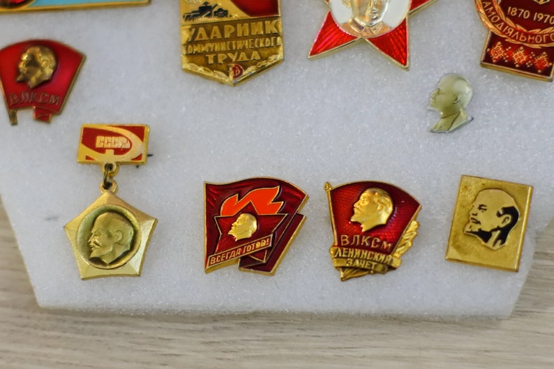 Soviet Badge USSR Badge Lenin Vintage Pins Retro Badges | Etsy