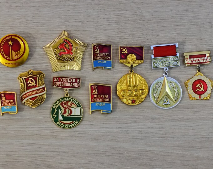 Set of Soviet Badges of the 1970s - Etsy