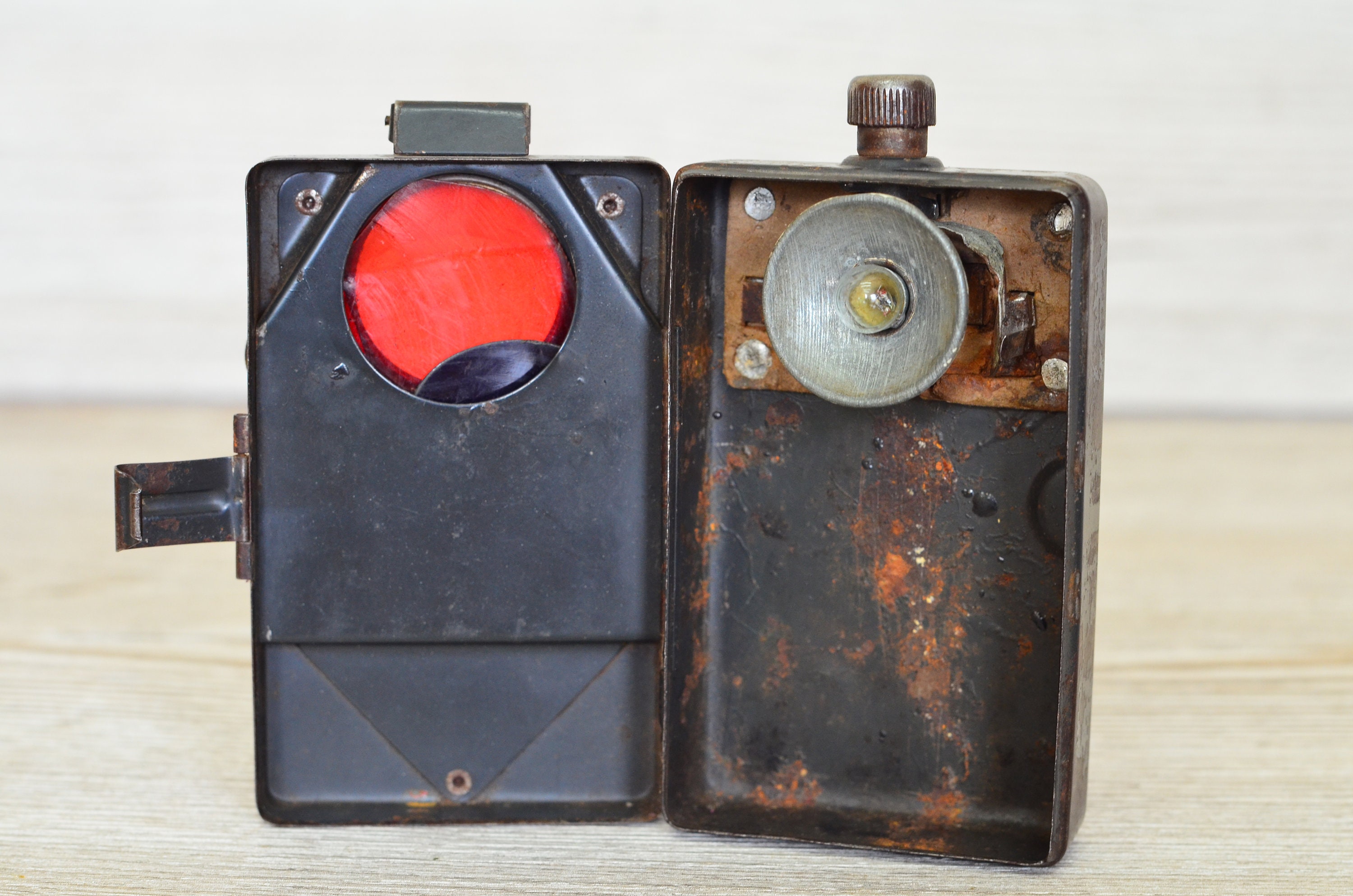 Made in the USSR, Bundeswehr lantern Old lantern Pocket lamp Lamp ...