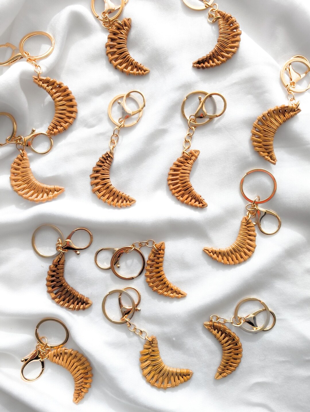 Rattan Moon Keychain - Etsy