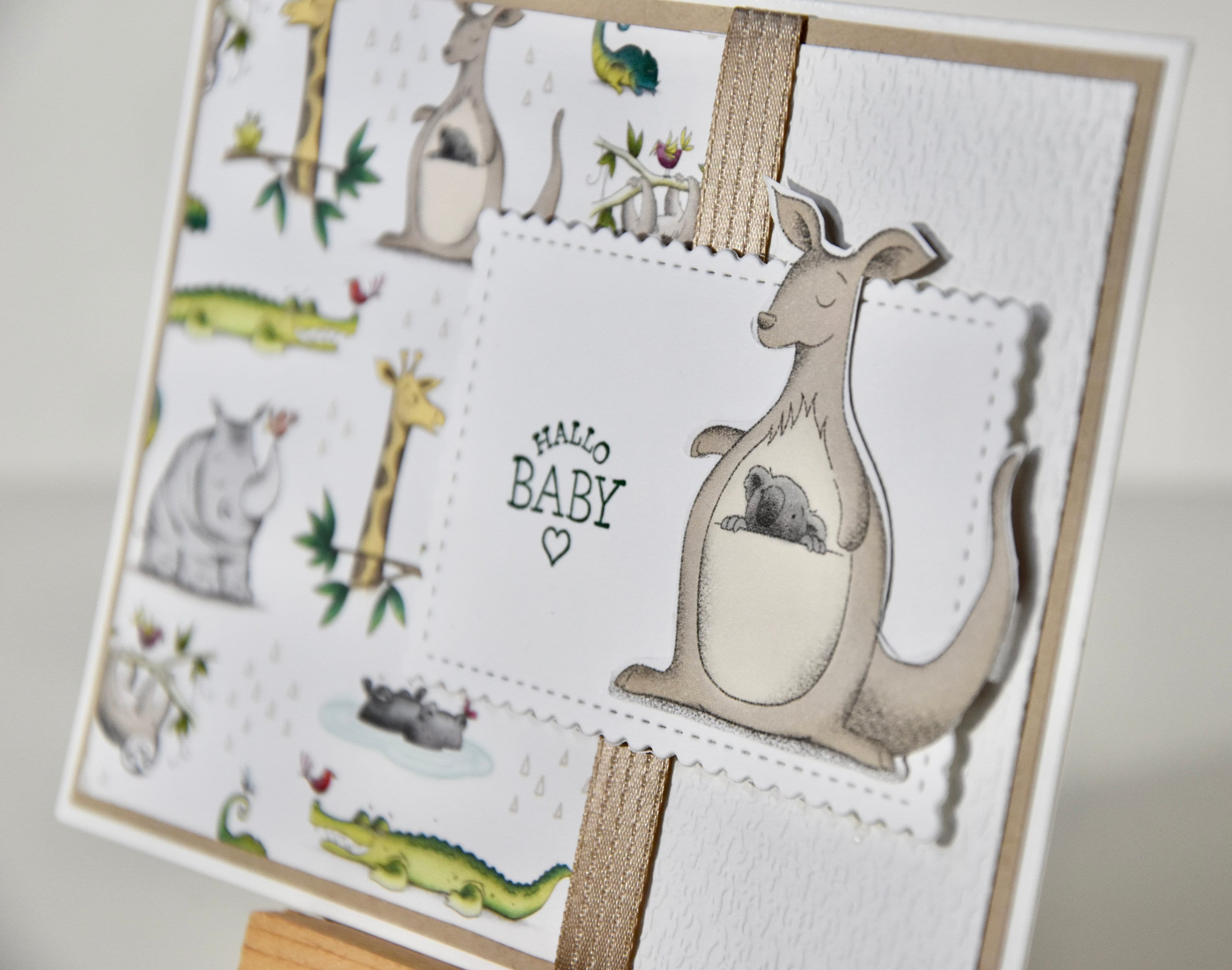 Tarjeta de bebé Cute Animals / Hello Baby, tarjeta neutra para el ...