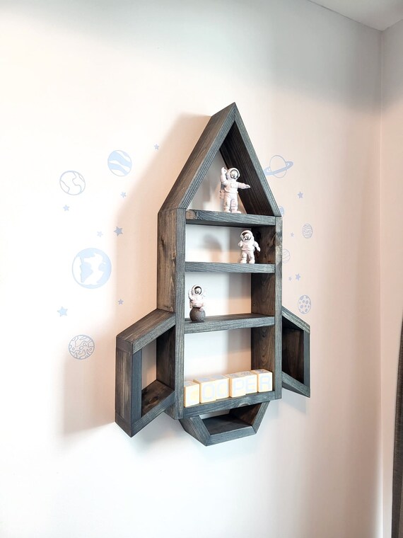 The 25 Best Spaceship Interior Ideas On Pinterest