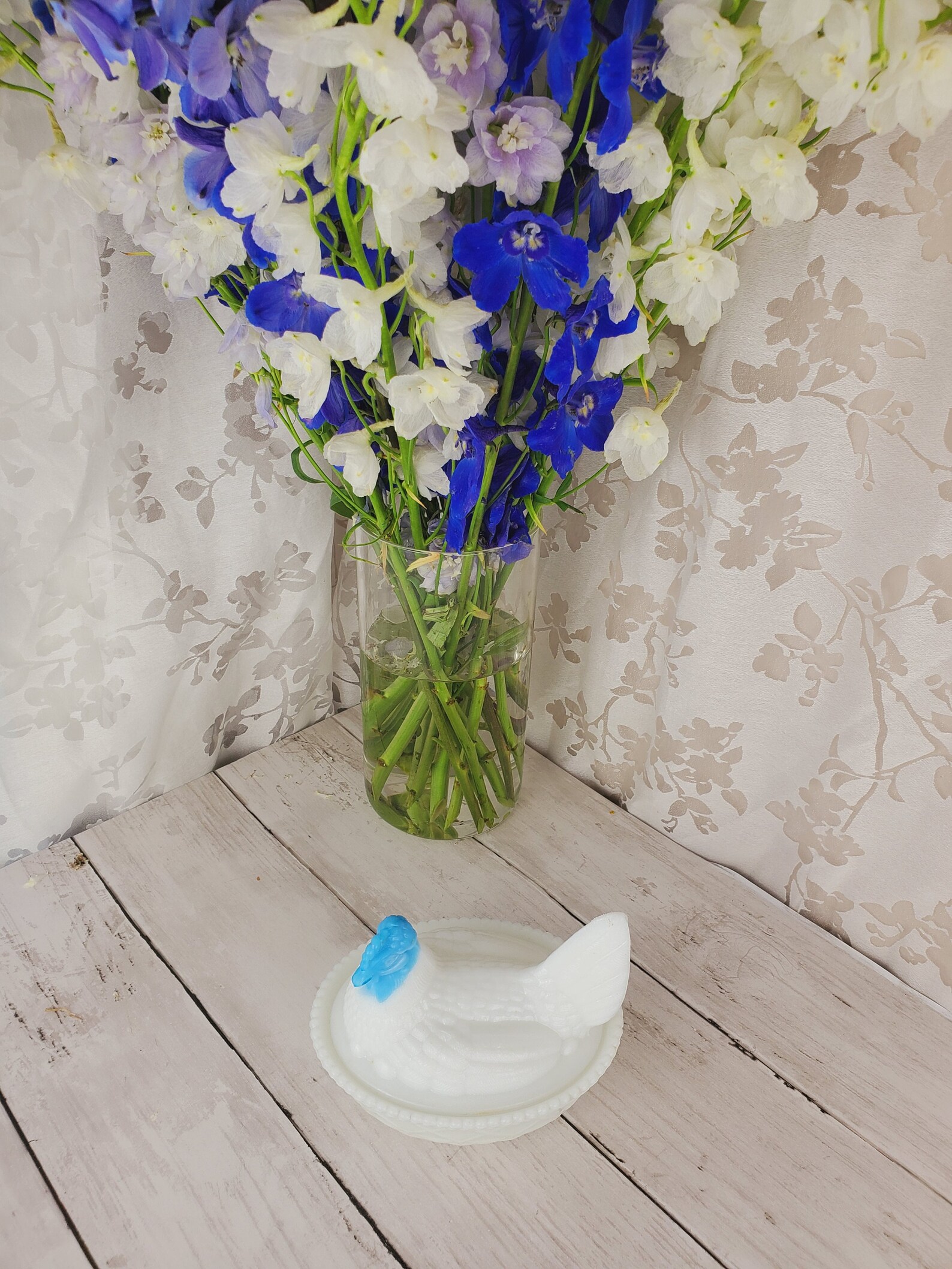 Westmoreland Glass Milk Glass Hen in a Nest With Blue Slag Glass Head ...