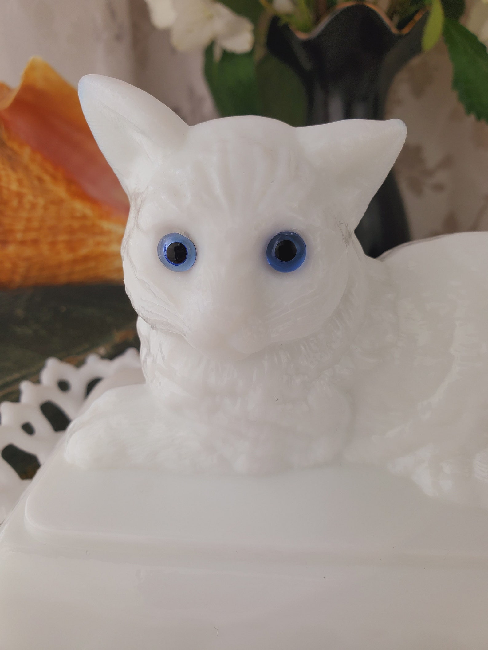 Westmoreland Glass Milk Glass Cat in a Basket, Milkglass Kitten With ...