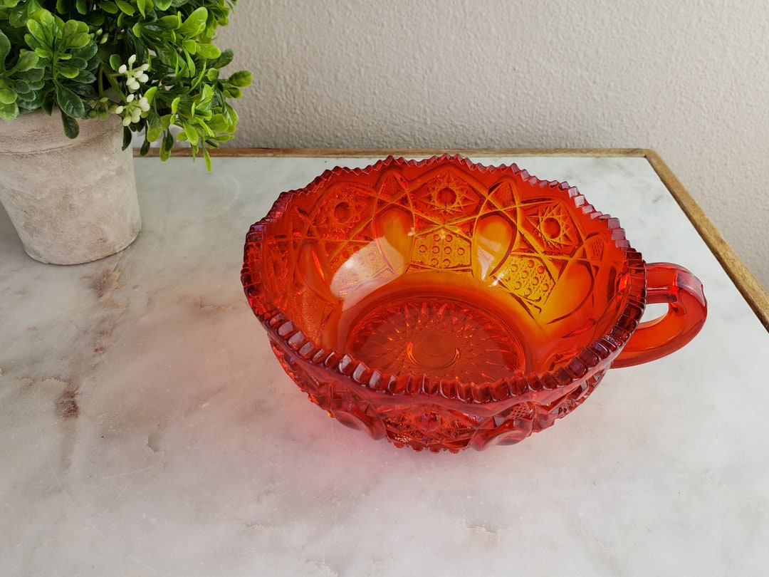 LE Smith Quintec Pattern Amberina Glass Nappy Bowl, Handle, Midmod ...