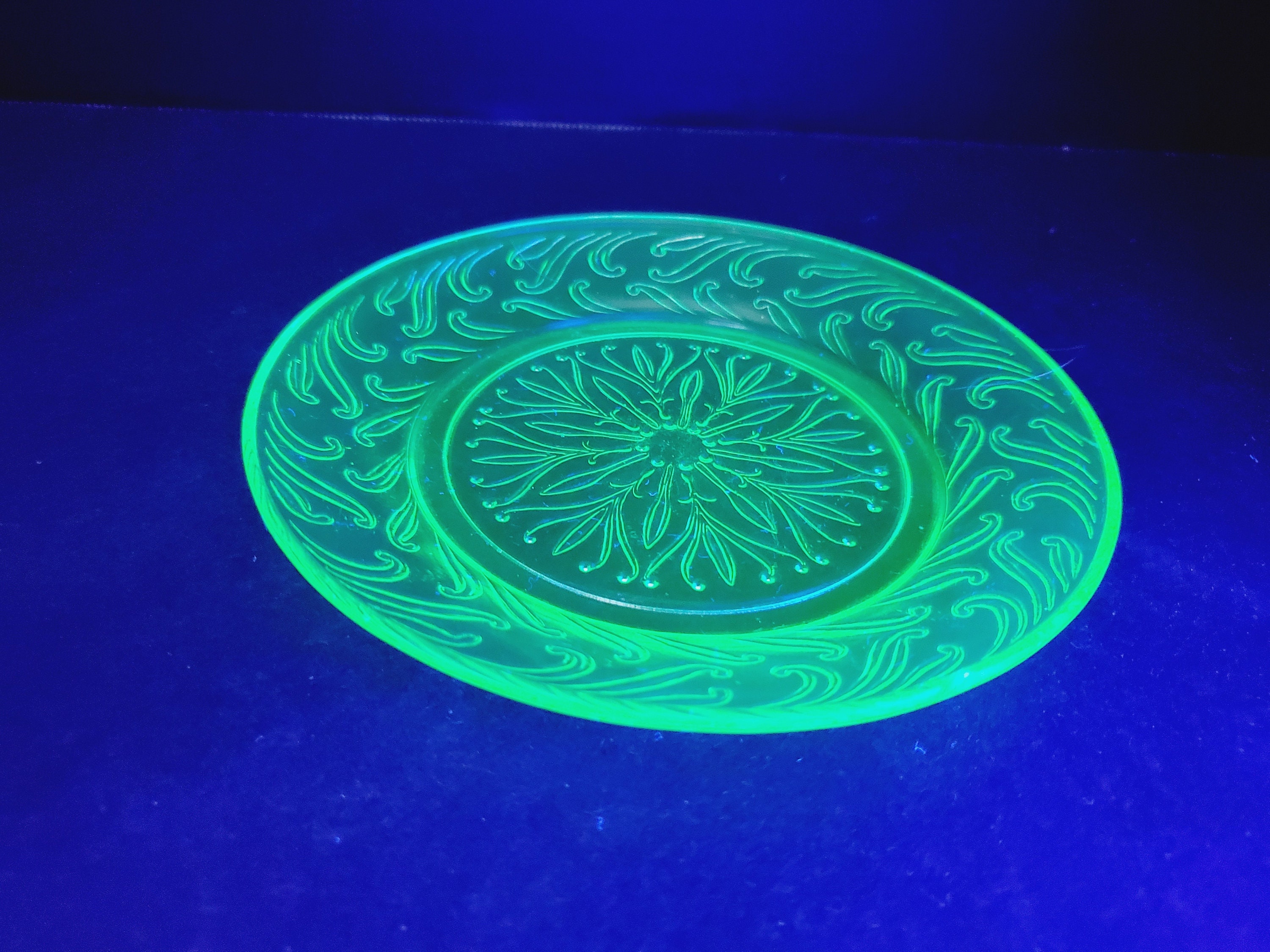 SET of 5 FIVE US Glass Scroll Pattern Green Depression Glass - Etsy