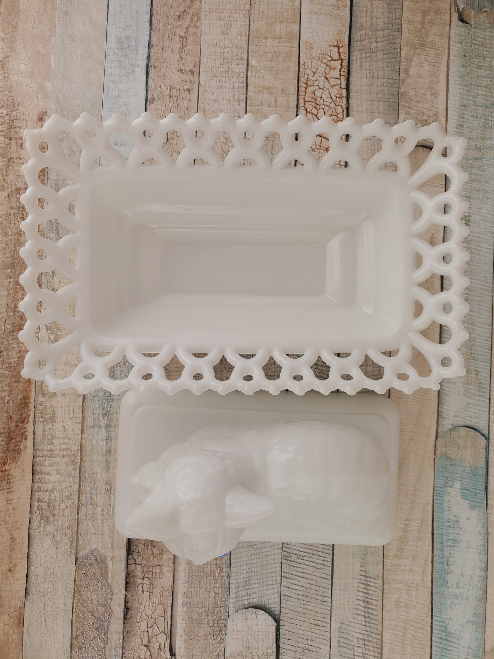 Westmoreland Glass Milk Glass Cat in a Basket, Milkglass Kitten With ...