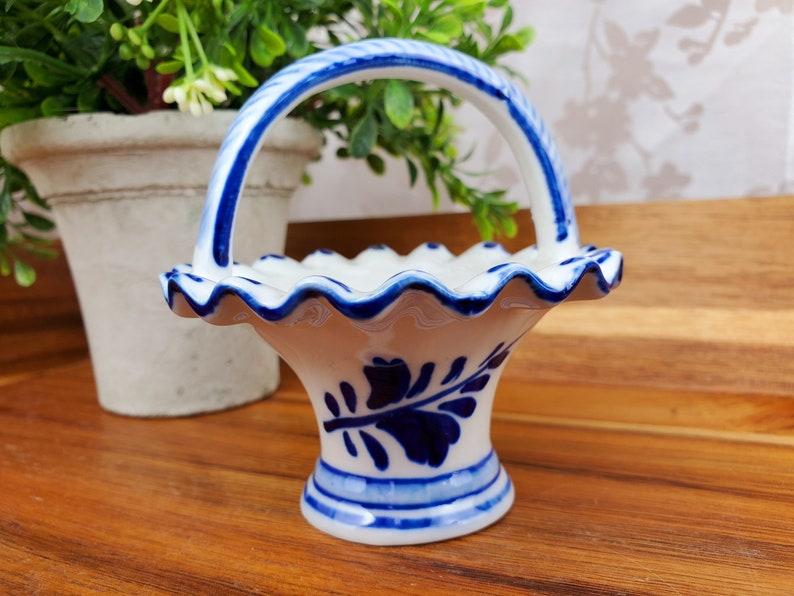 Delft Blue Handpainted Miniature Porcelain Basket With Windmill Scene ...