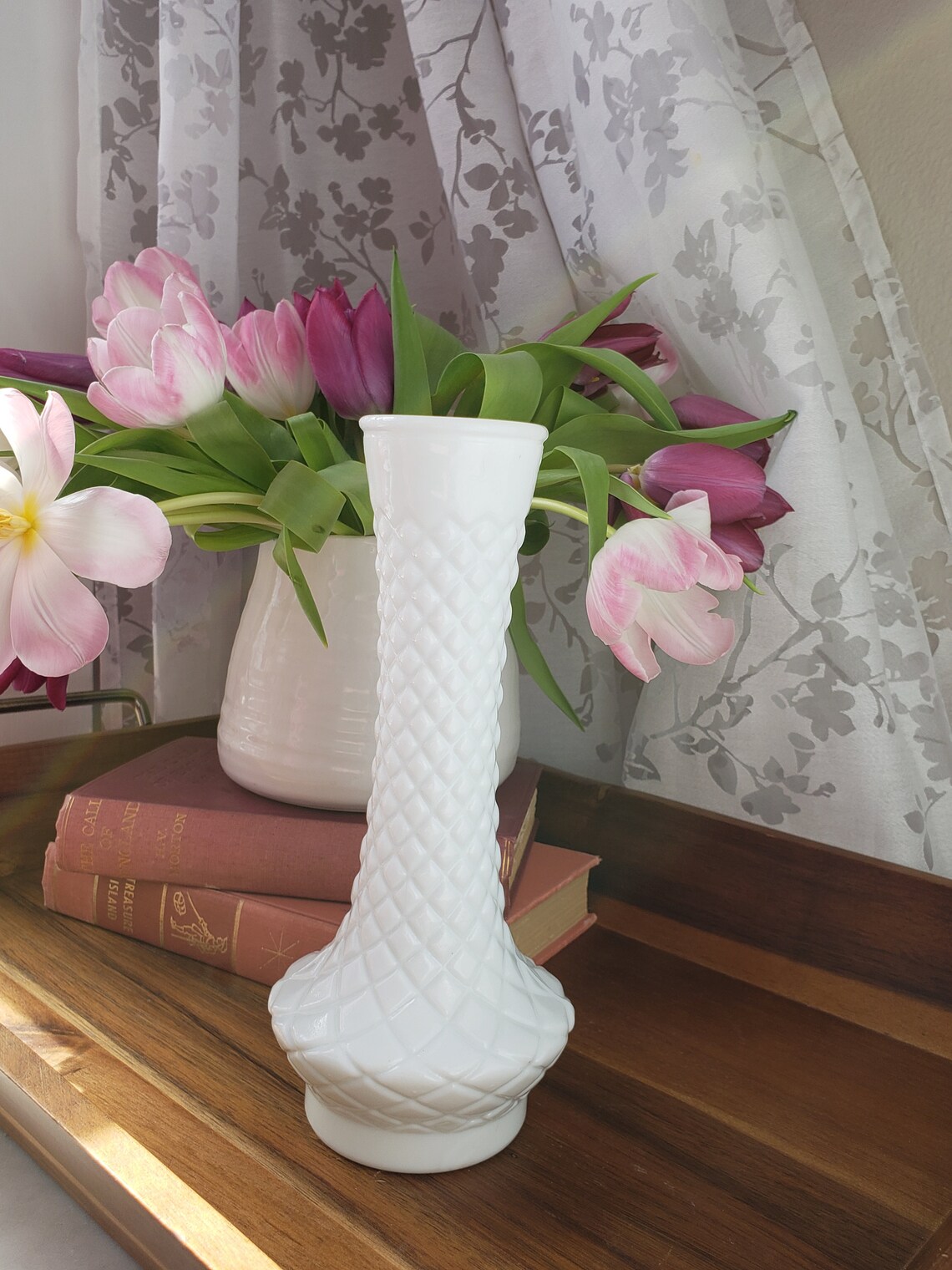 White Milk Glass Diamond Pattern Vase Crisscross Pattern - Etsy