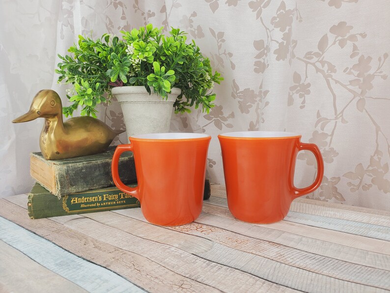 PYREX Burnt Orange Coffee Mugs Two Milk Glass Coffee Cups - Etsy