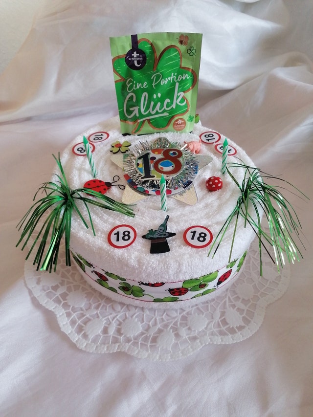 Handtuchtorte Geburtstagstorte 18 Geburtstag