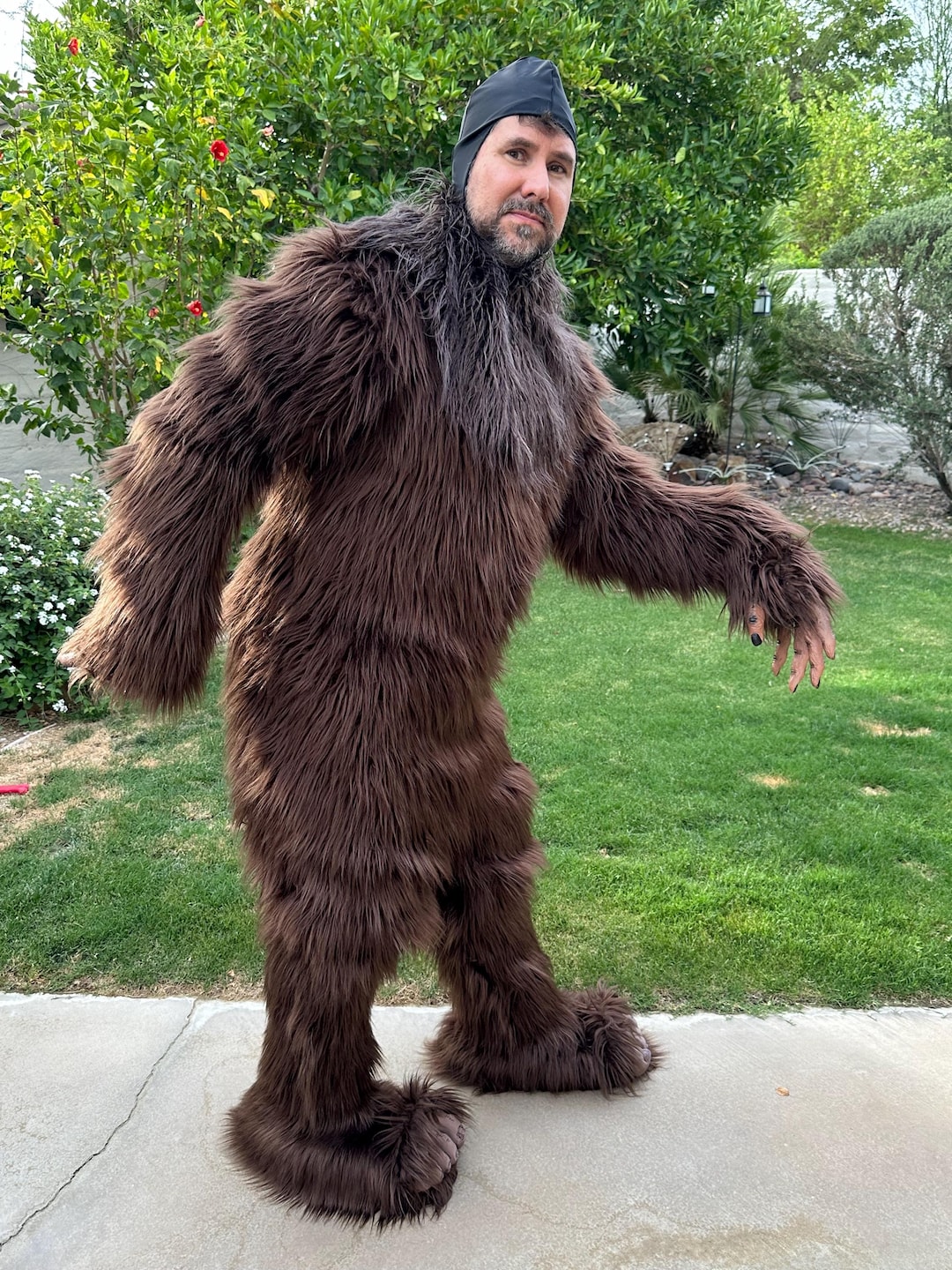 Bigfoot Costume Fur Suit - Includes Body, Feet, and Hands - Cowl Hood ...