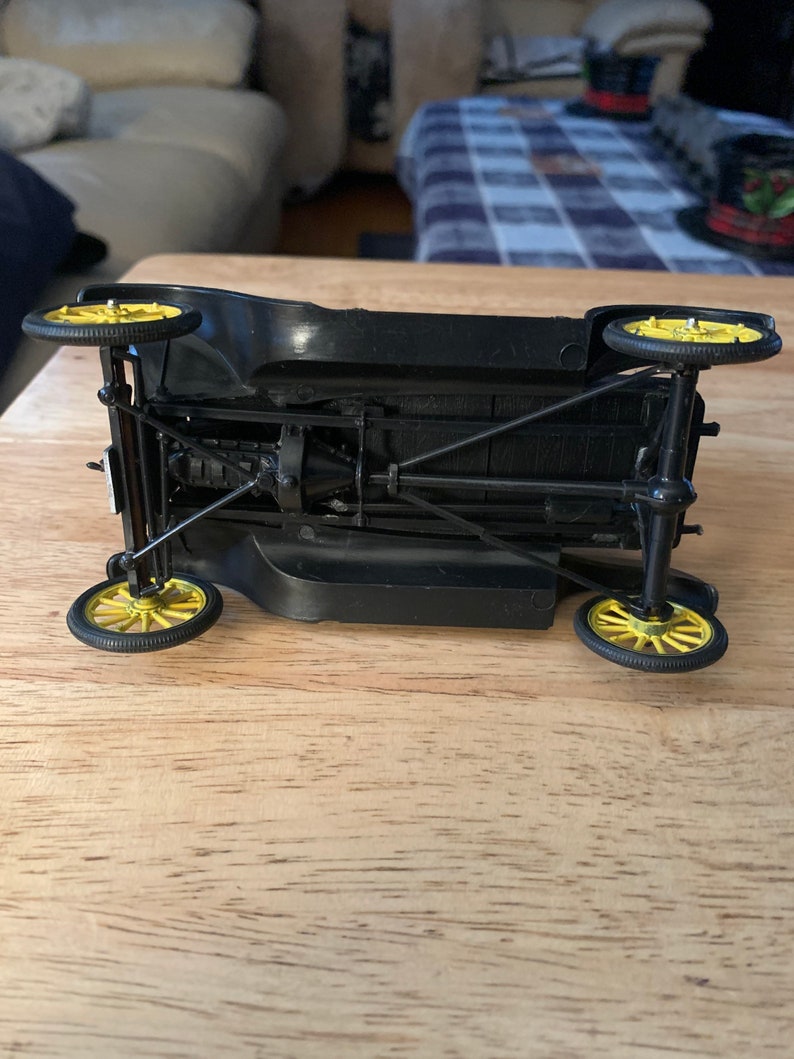 1925 Model T Black, Yellow Wheels, Plastic Model - Etsy