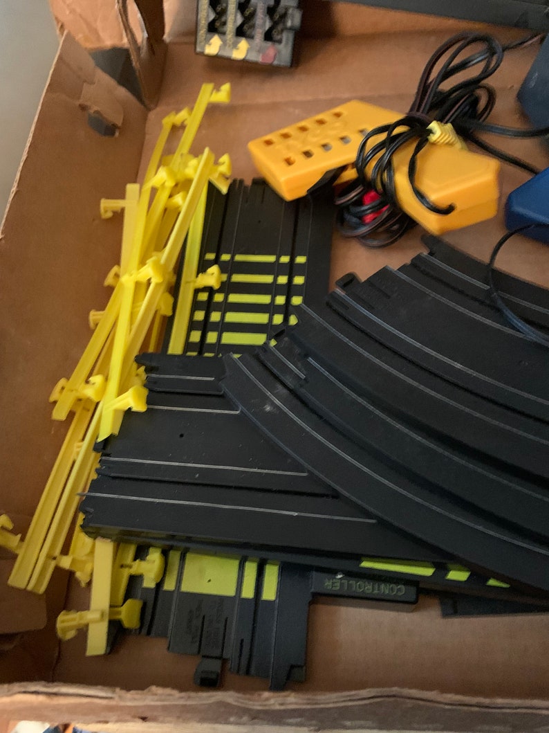 Vintage Early 1980s TYCO Super Vetted Electric Racing Set Not Complete ...